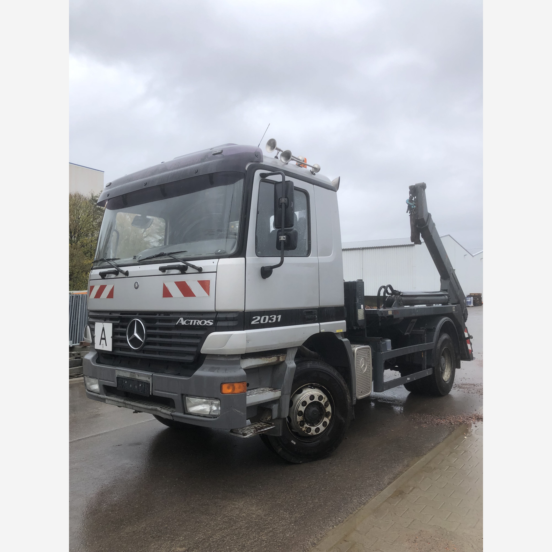 Absetzkipper Mercedes-Benz Actros 2031 Meiller AK12 MT