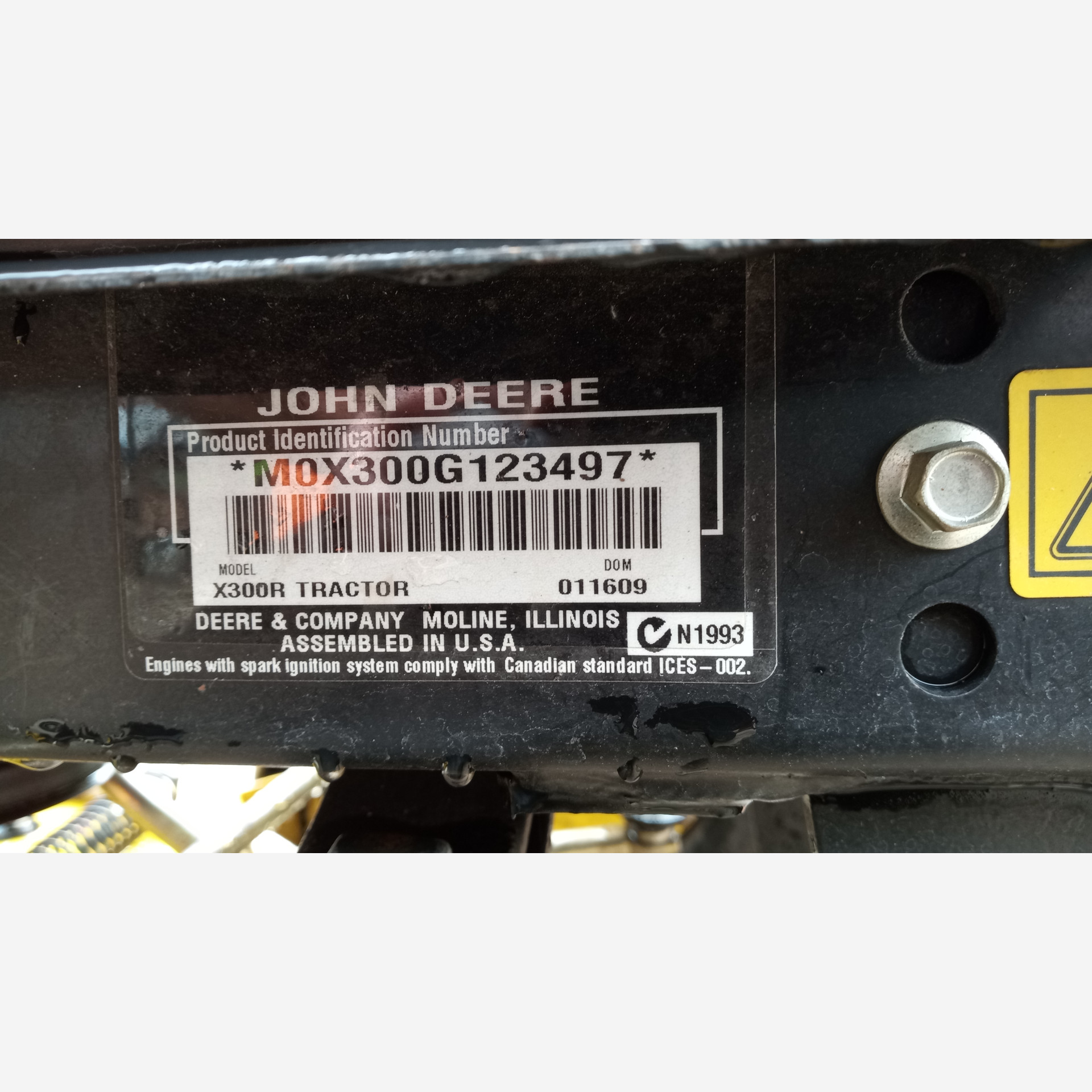 John Deere X300R Rasenmähertraktor